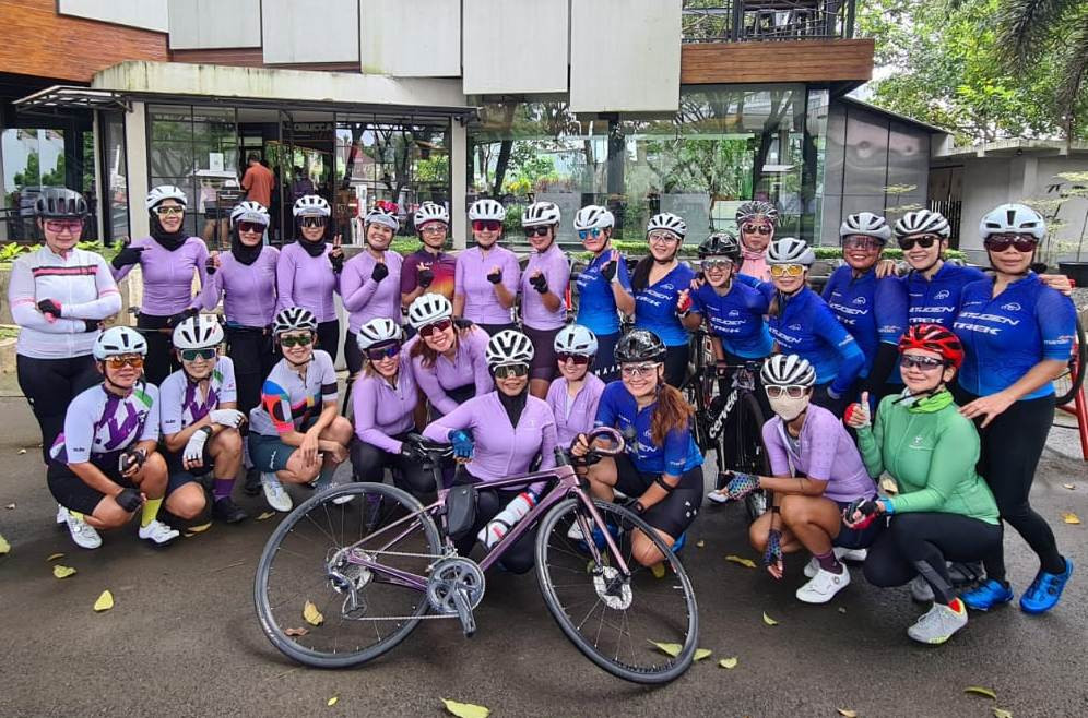 WCC Surabaya Gowes ke Malang, Kolab dengan Ratjoen Femmes - Mainsepeda